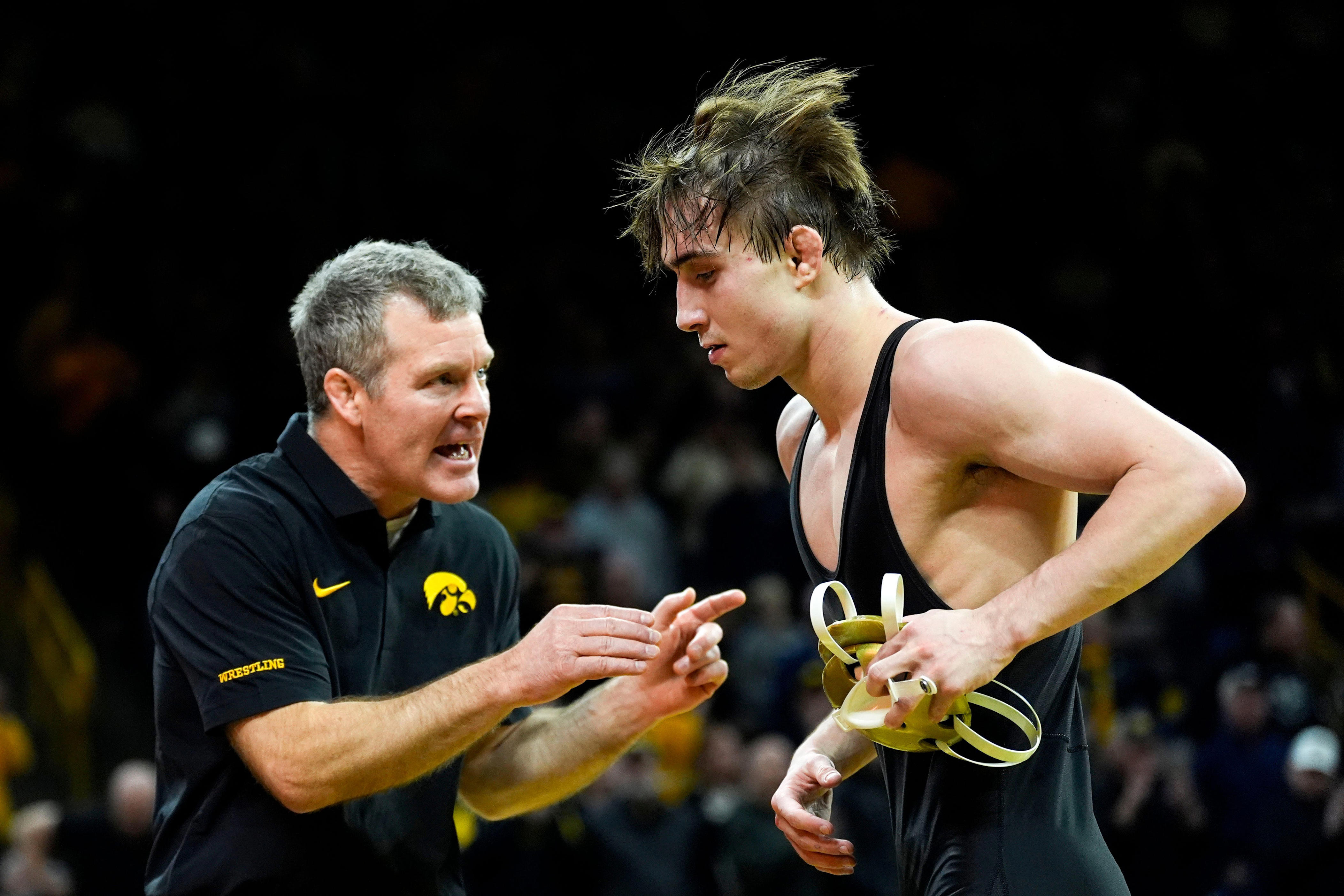 Iowa wrestling coach Tom Brands blasts poor effort vs. Minnesota