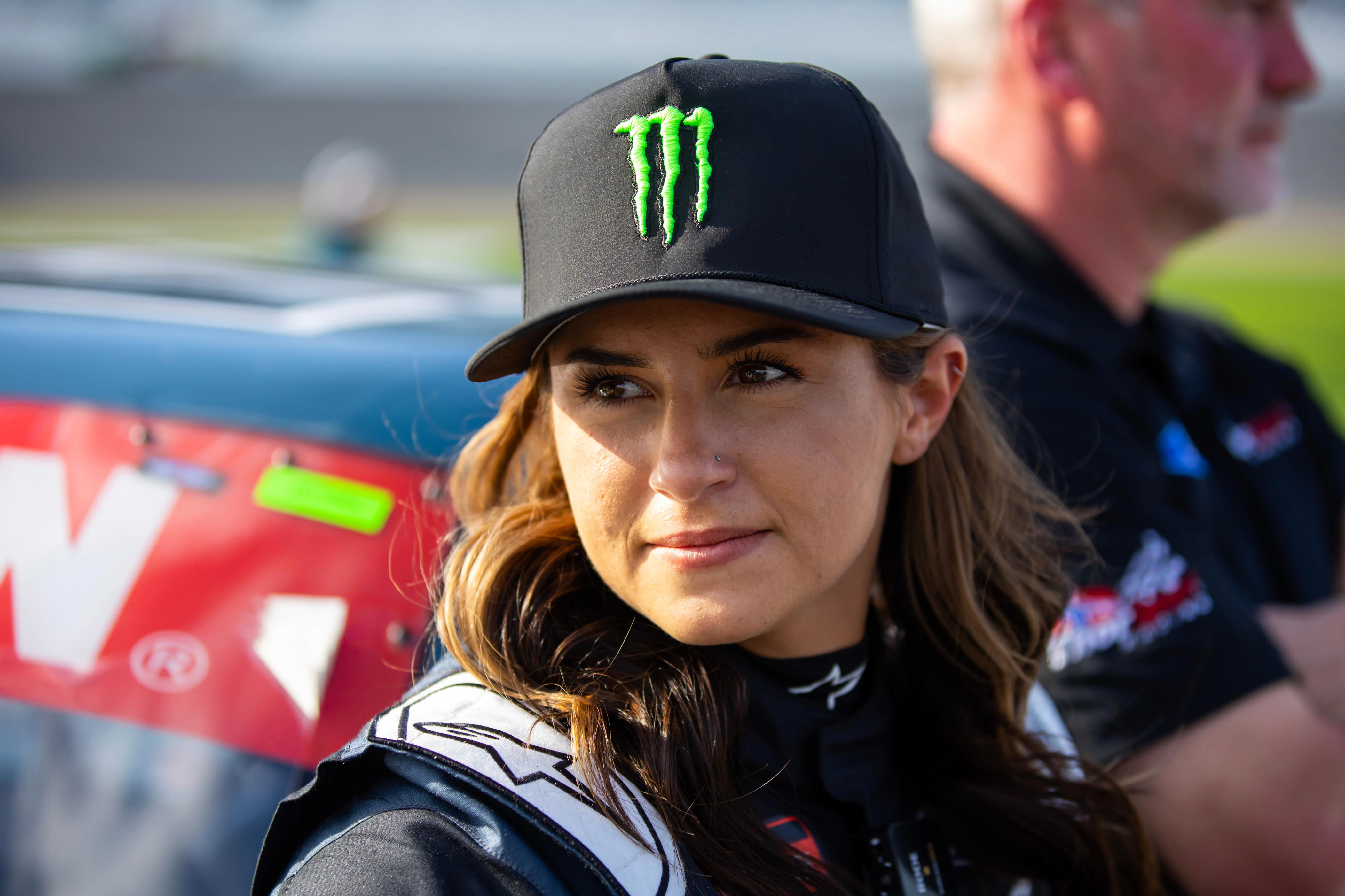 Hailie Deegan returns to NASCAR Truck Series for select races in 2026