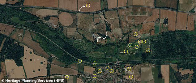 Pippa Middleton's plans to renovate her £15million manor house at risk ...