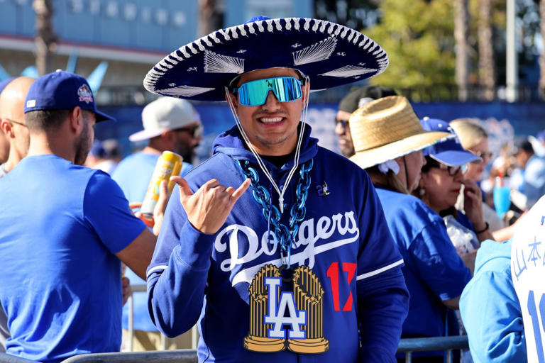 World Series savior Miguel Rojas was the star of DodgerFest