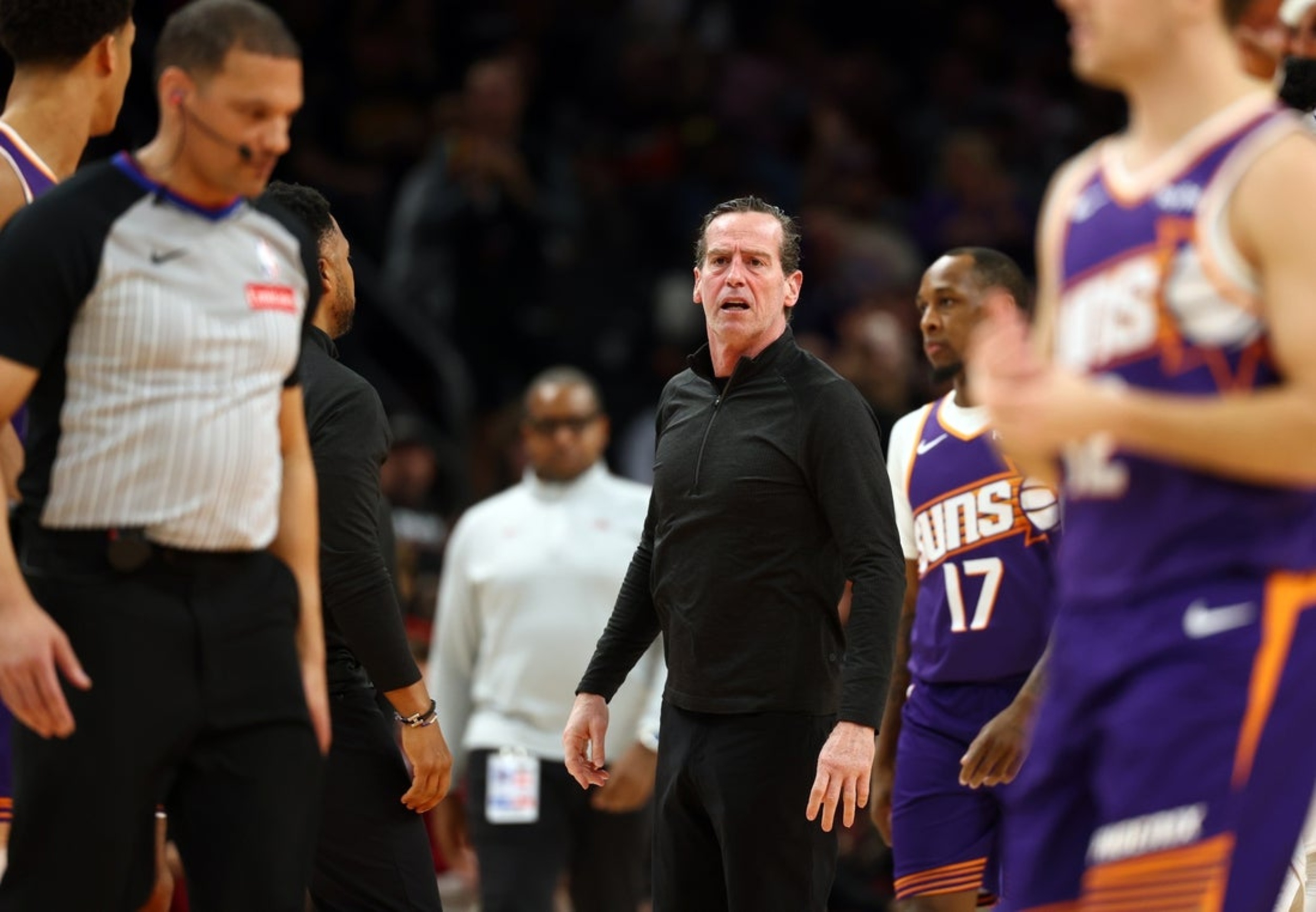NBA fines Cavaliers coach Kenny Atkinson $50K for behavior toward officials