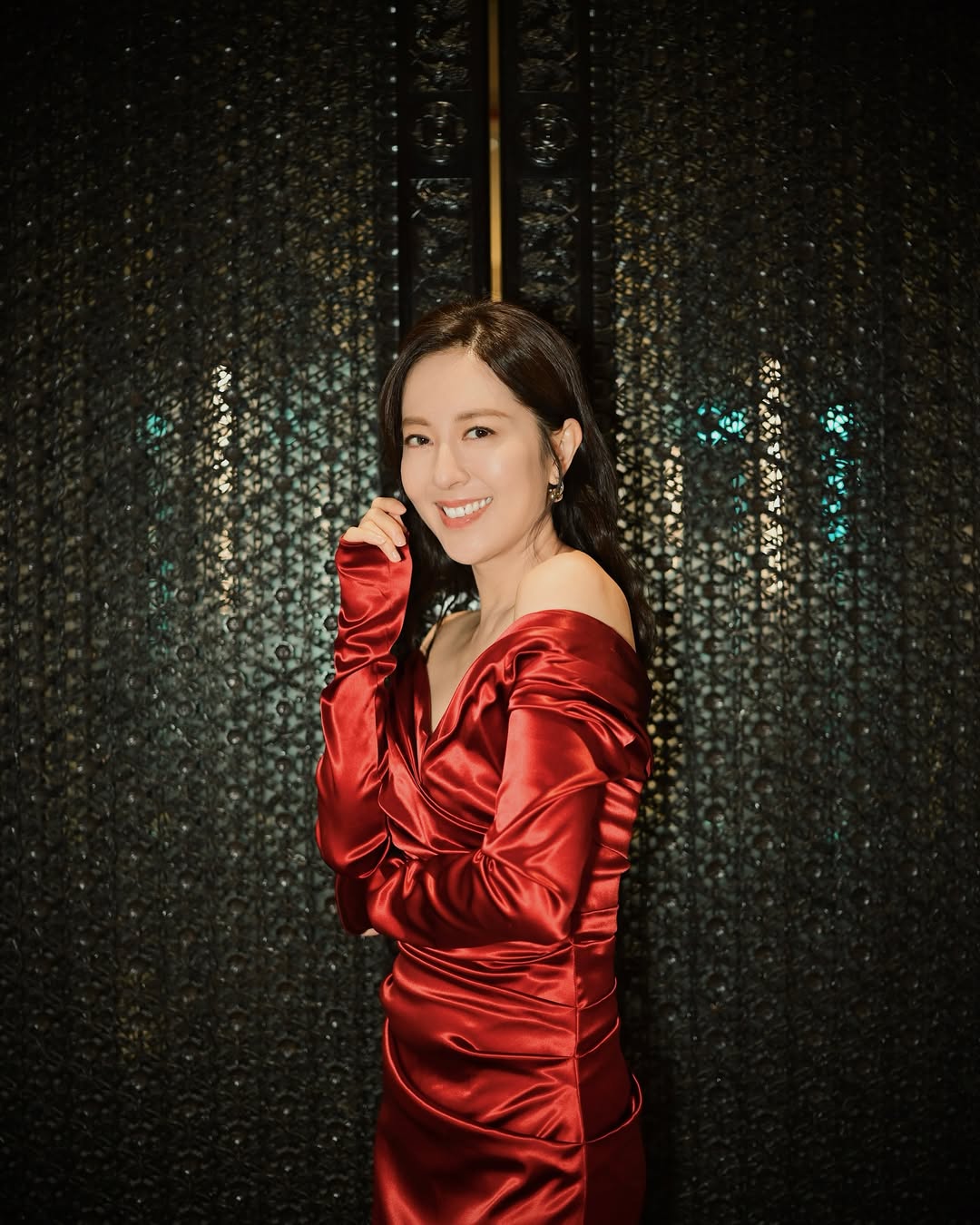 Hong Kong actress Natalie Tong says she cried in a park all night after ...