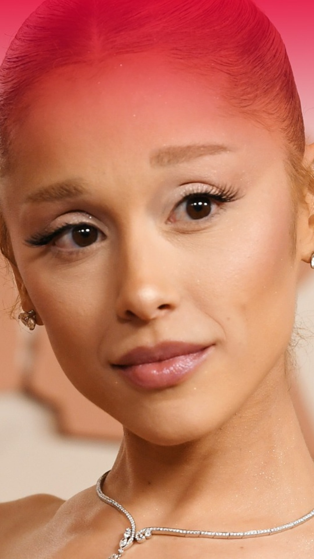 Ariana Grande - fashion or faux pas at the Oscars