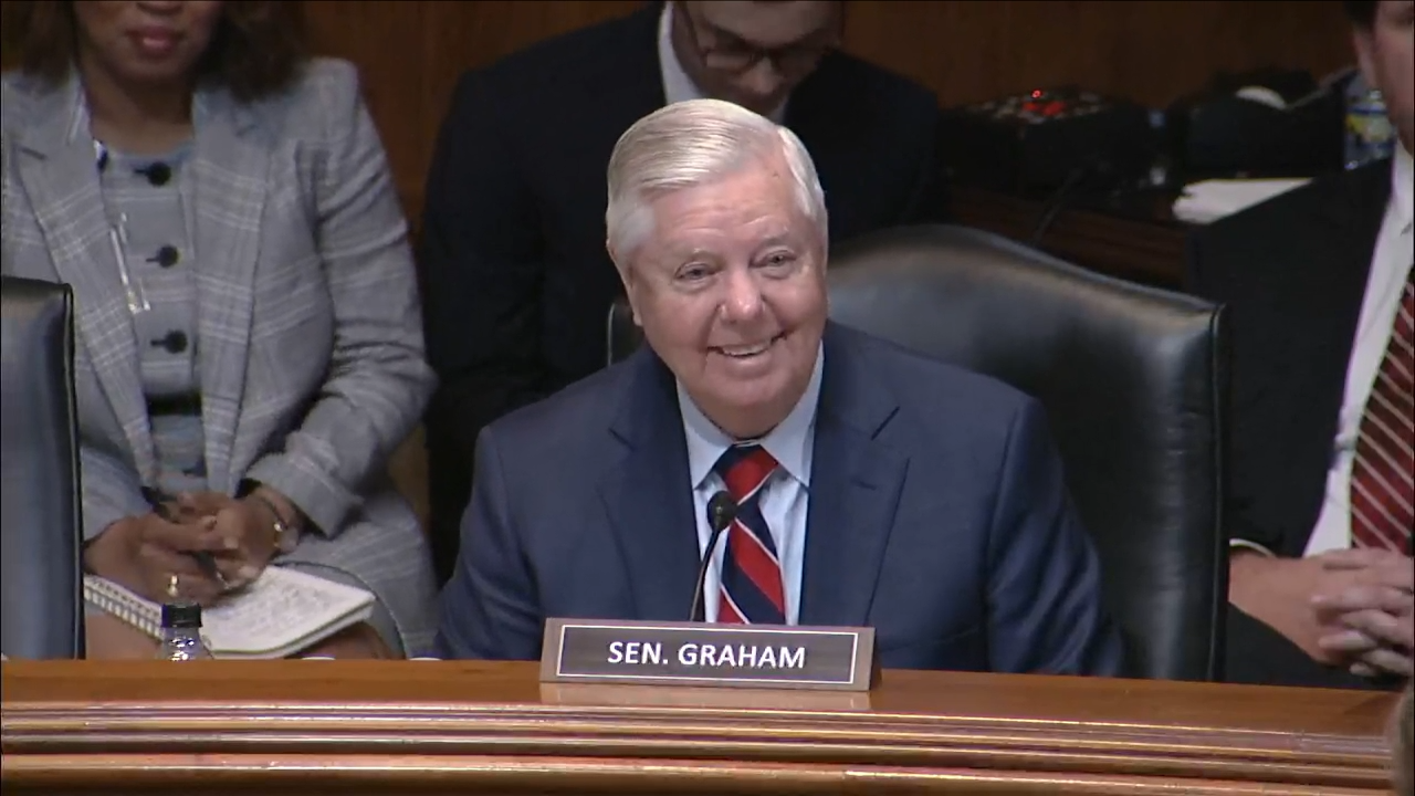 'I do not want to live my life giving in to bullies': GOP hypocrite ...