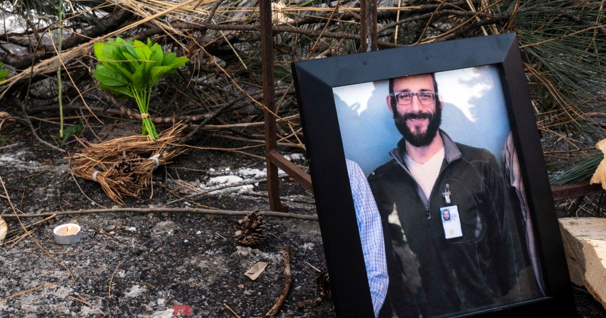 Alex Pretti's family hires attorneys connected to George Floyd and ...