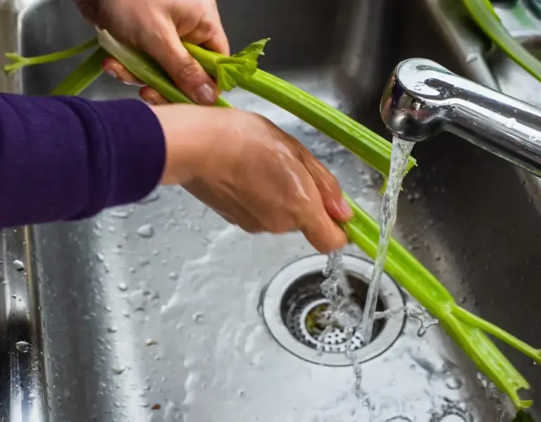 If you're still washing produce like this, you're doing it wrong, food ...