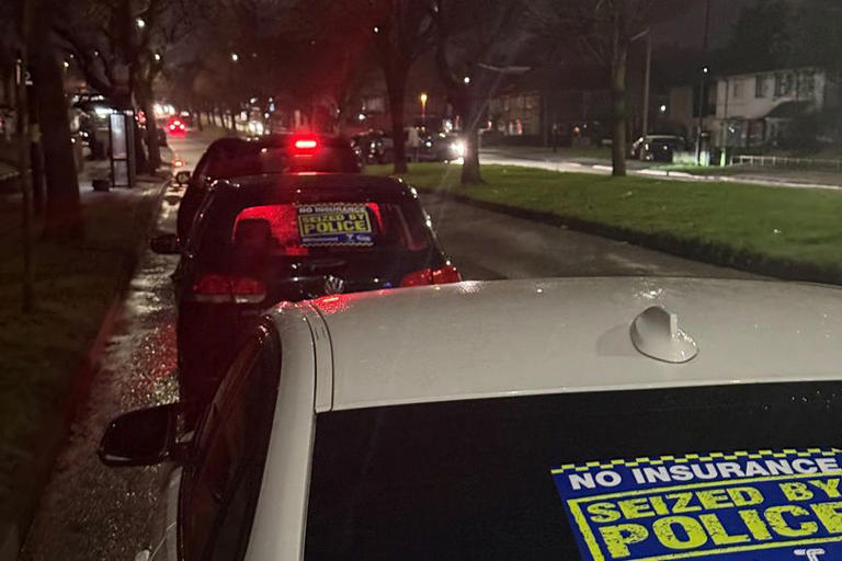 Police set up 'checkpoints' in Birmingham areas to seize cars and ...