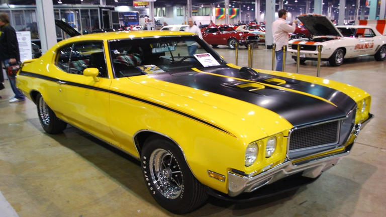 12 classic muscle cars that were faster than people remember