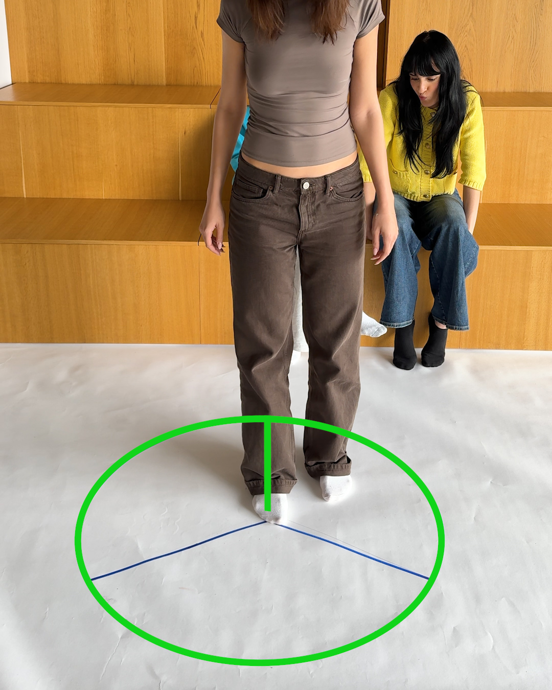 Play this with friends and see who wins 🔵🧩