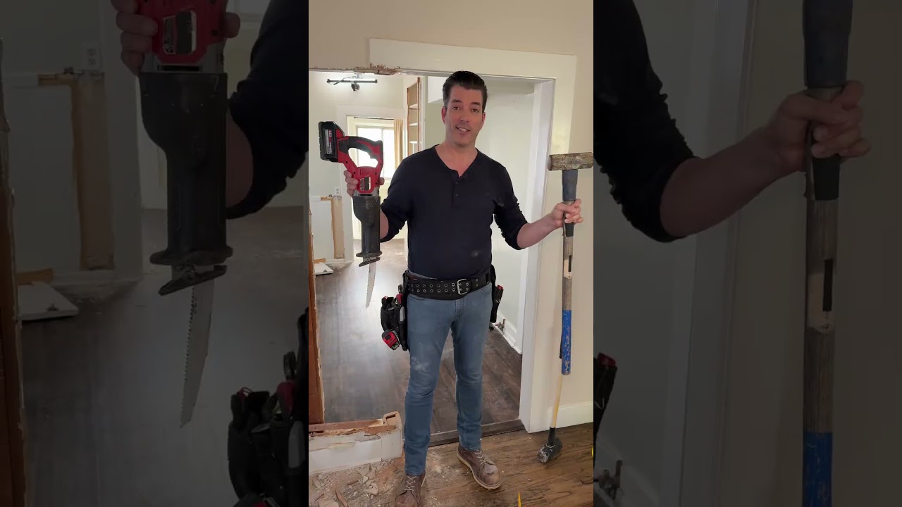 Watch the Property Brothers pose with tools the way men pose with fish