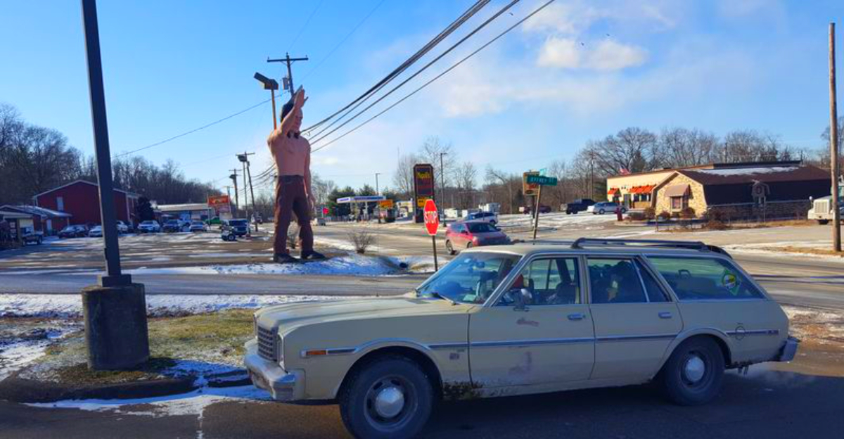 These iconic roadside attractions are pure Americana – and they’re ...