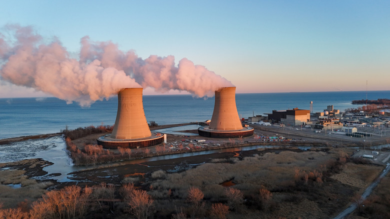 How many nuclear power plants are in the US?