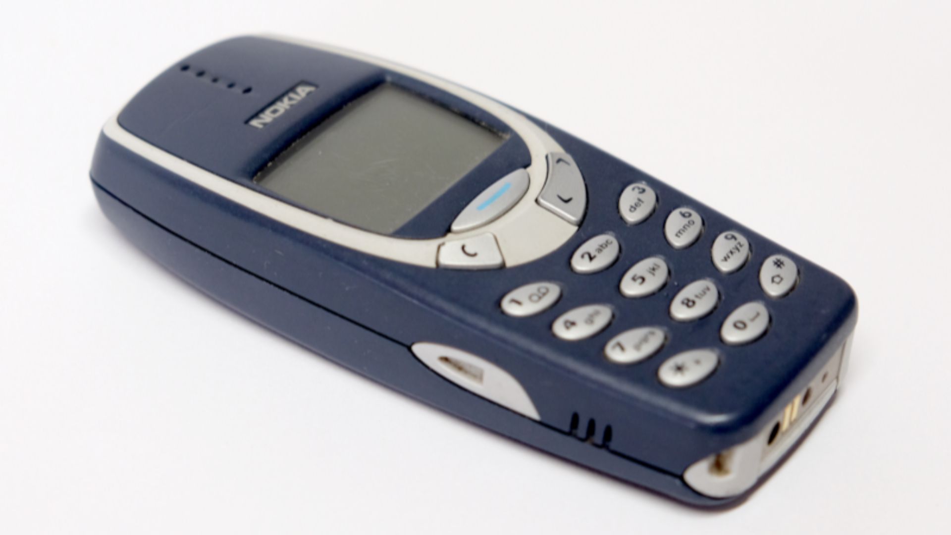 20 retro mobile phones we all miss using