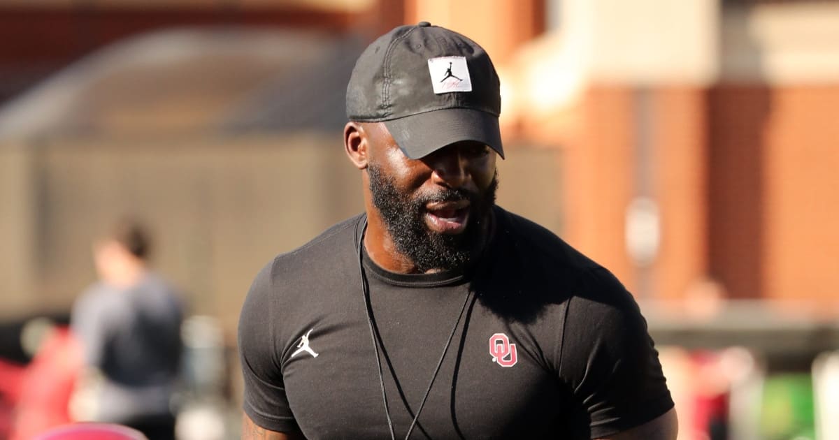 Report: Buffalo Bills targeting key Oklahoma defensive coach Jay Valai ...
