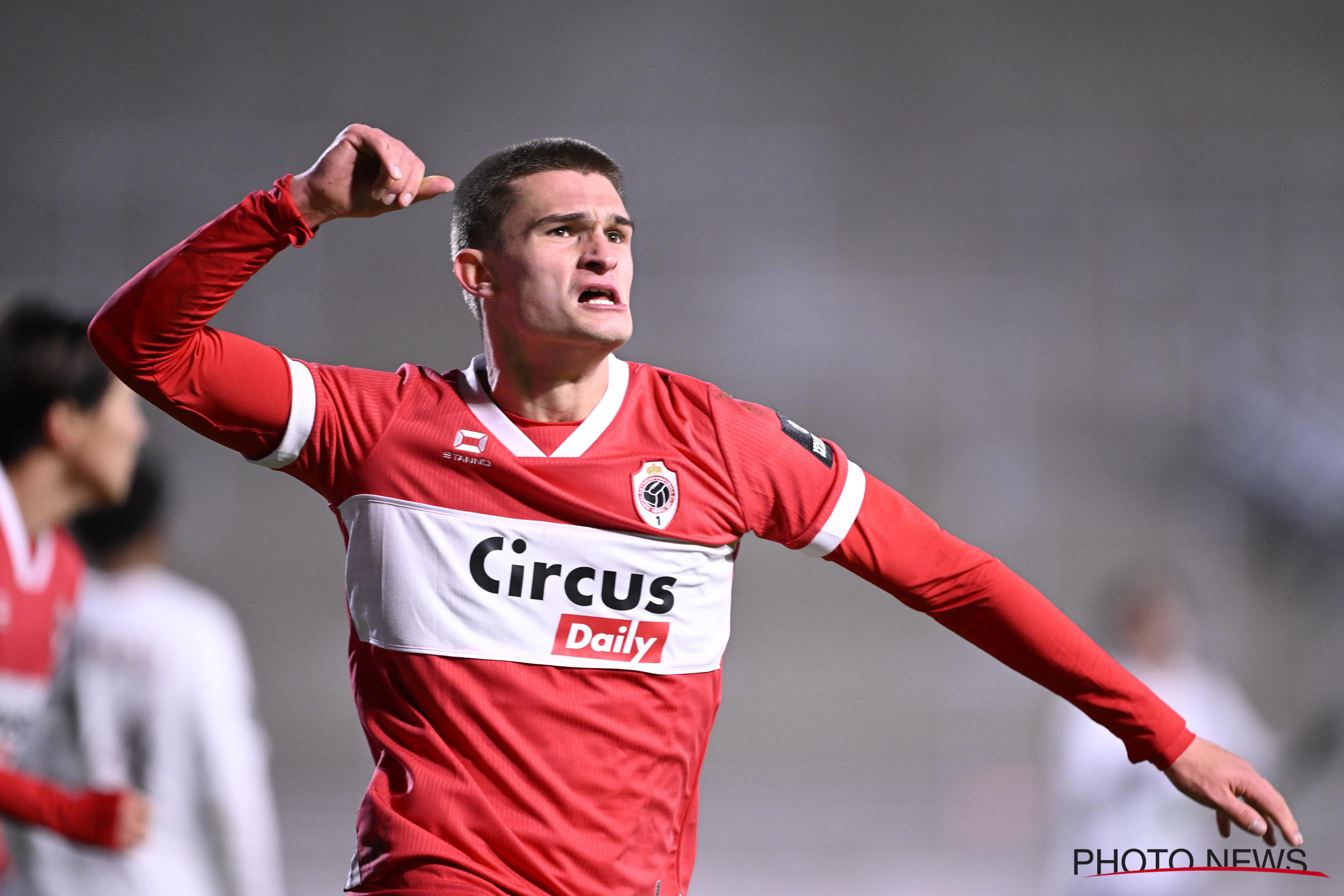 Janssen onder de indruk van ploegmaat Vandeplas: "Hij is altijd blijven ...