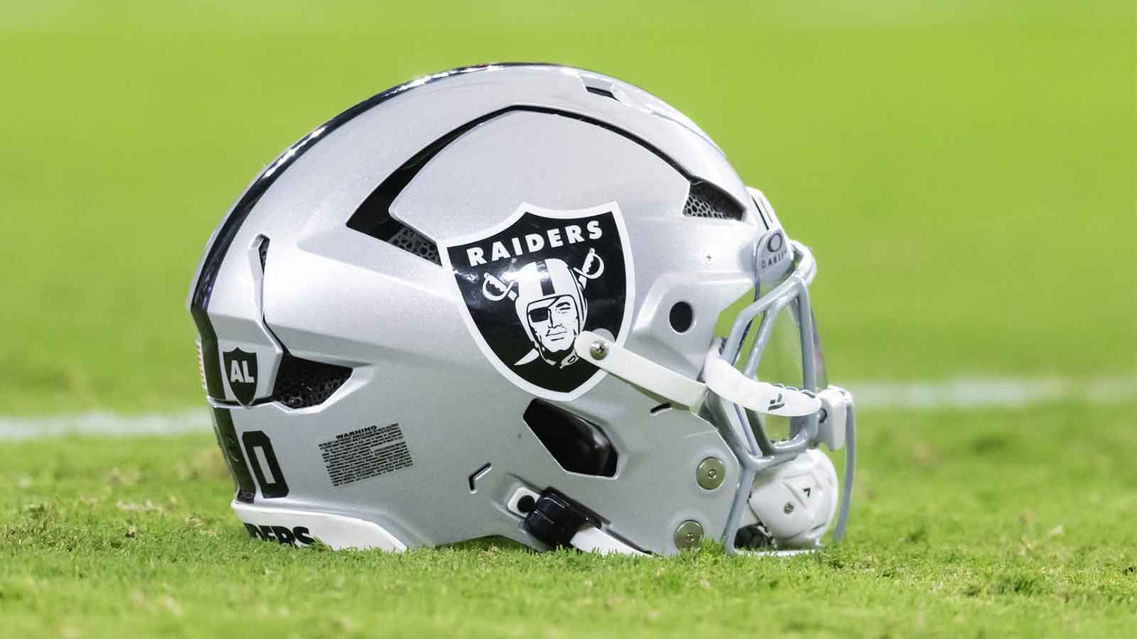 Raiders make intriguing move on Super Bowl champion DB