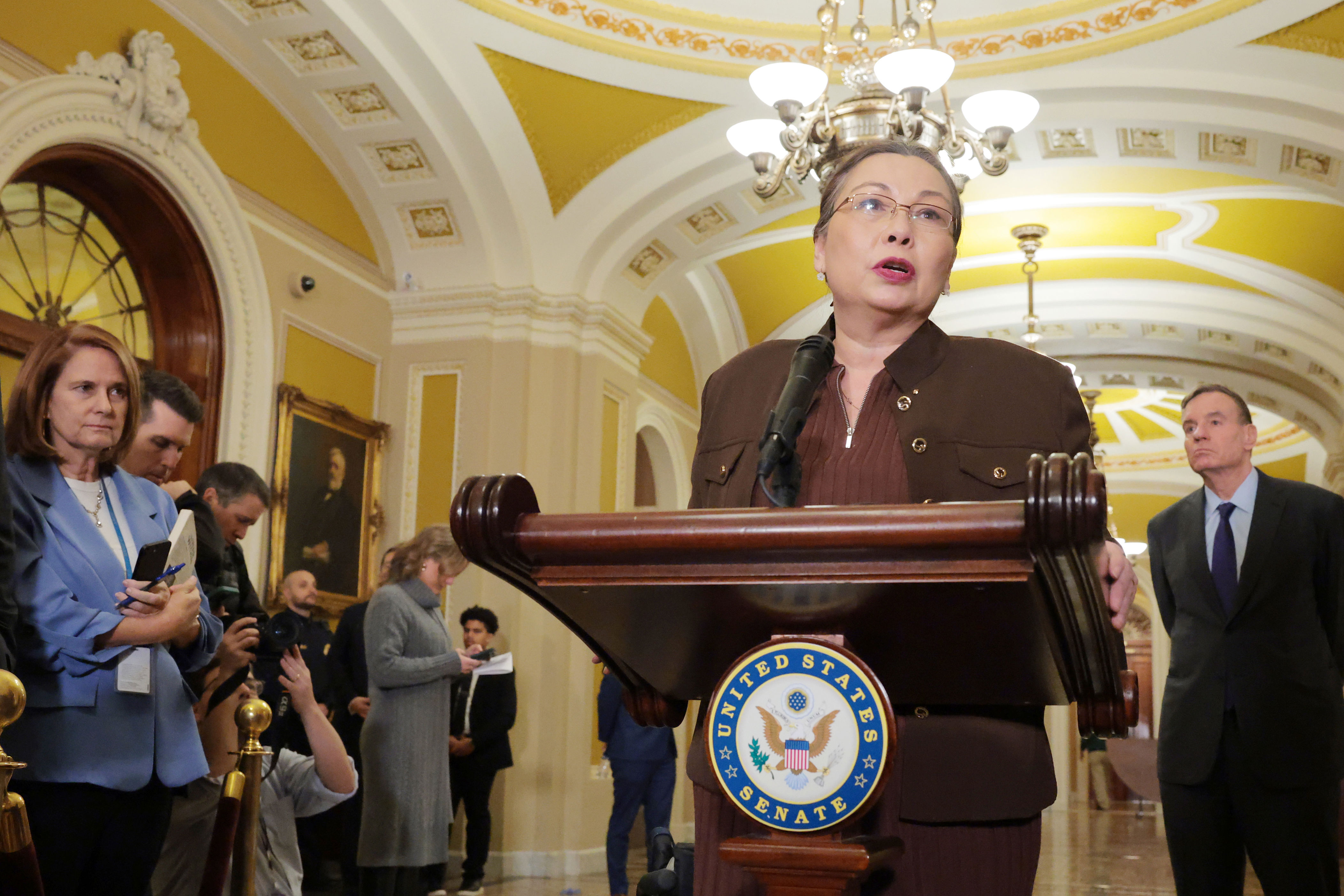 Tammy Duckworth calls on Trump to fulfill IVF promises