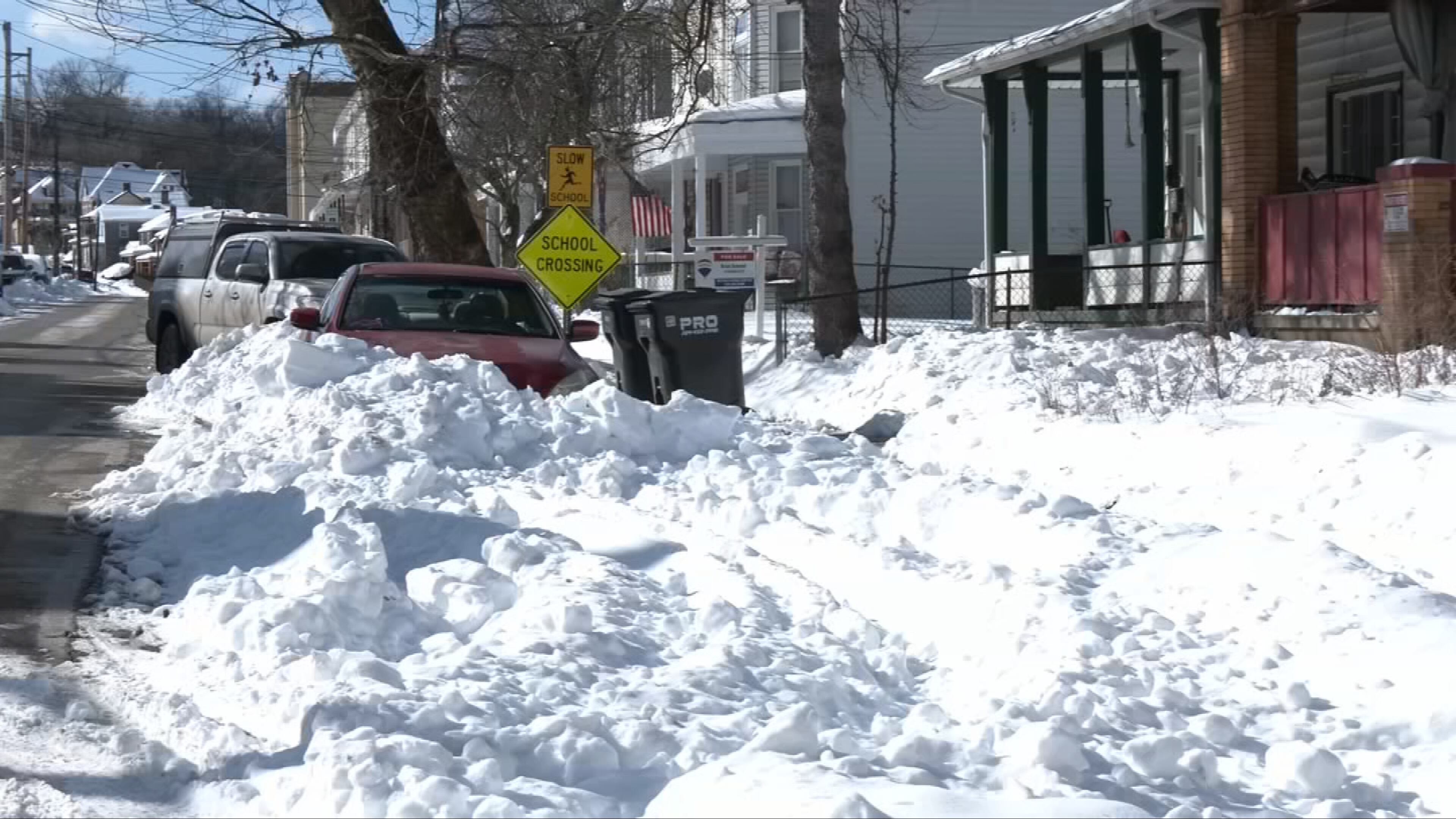 Temperatures drop to near zero tonight, ahead of very cold start Monday