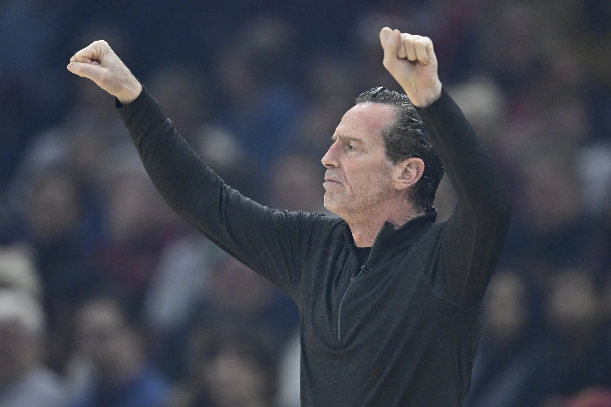 Cavaliers coach Kenny Atkinson fined $50,000 after heated exchange with ...