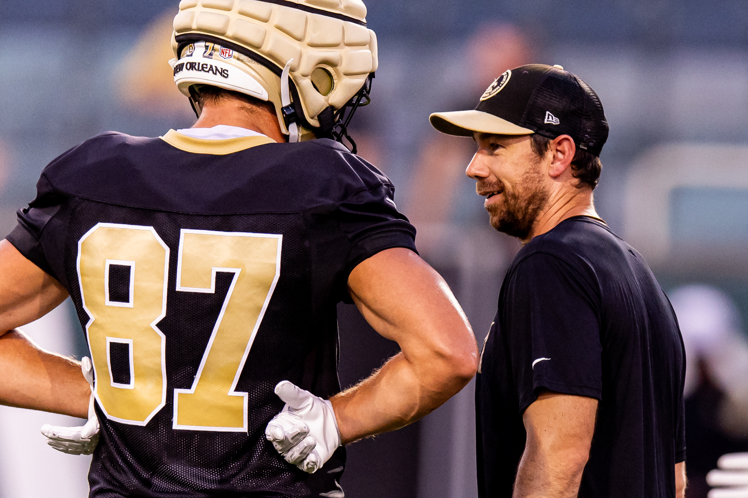 Raiders coaching search: Kubiak leads