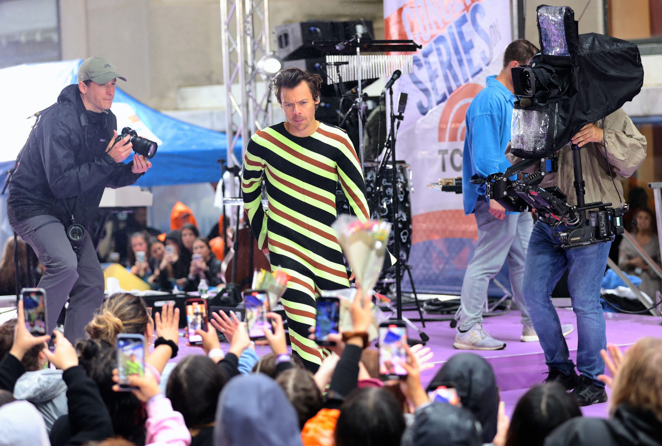 How much? Harry Styles fans lambast popstar for near 300% price hike on ...