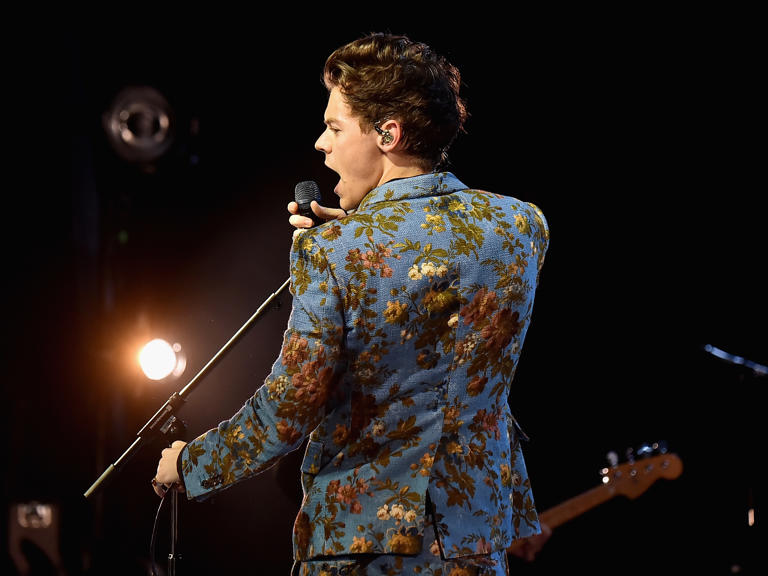 How much? Harry Styles fans lambast popstar for near 300% price hike on ...