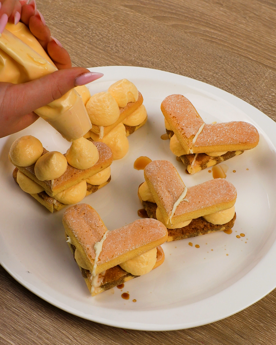 Homemade heart shaped tiramisu for Valentine's Day🍰 ️