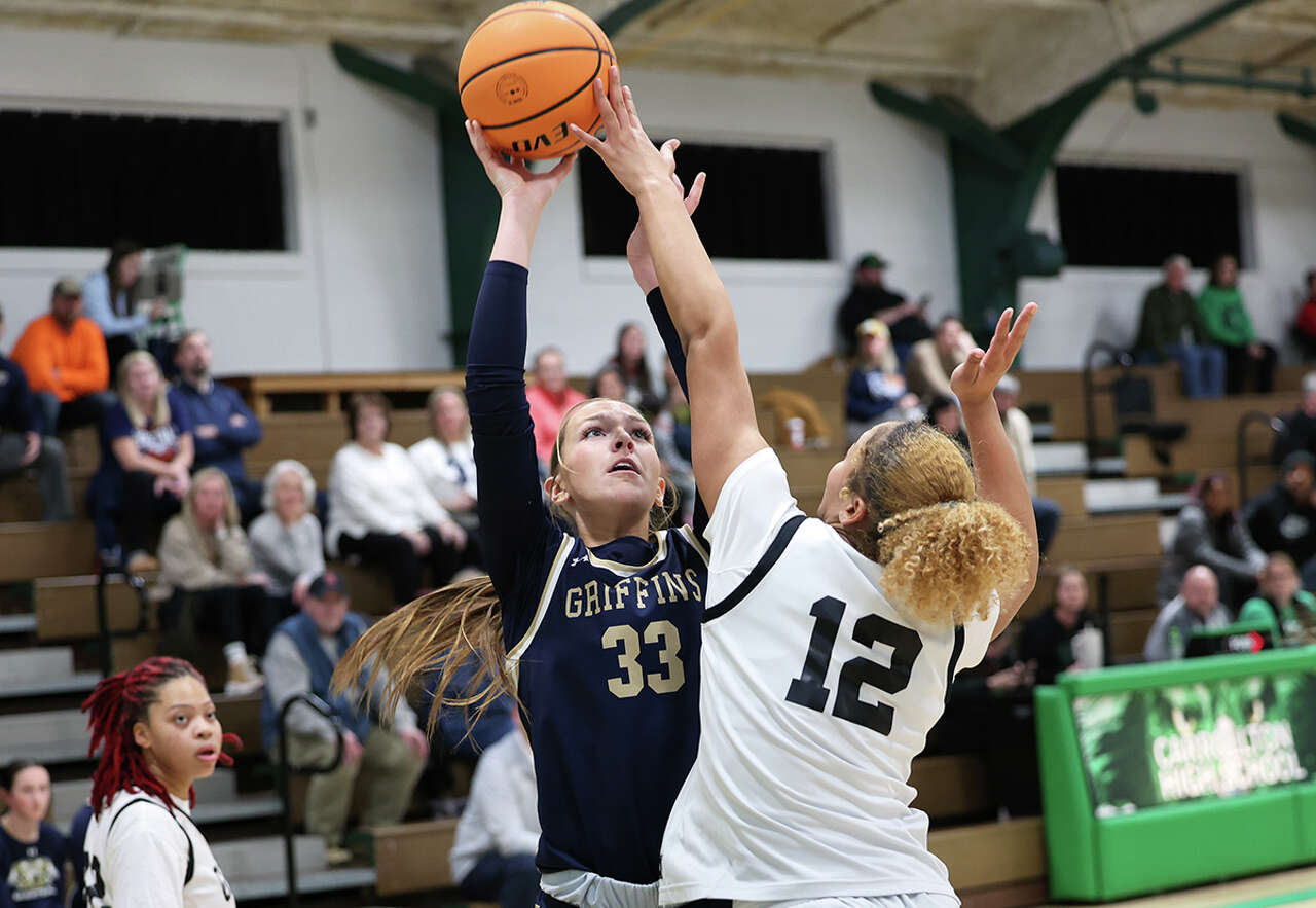 Saturday girls basketball: McGivney pounds Carrollton at Lady Hawk