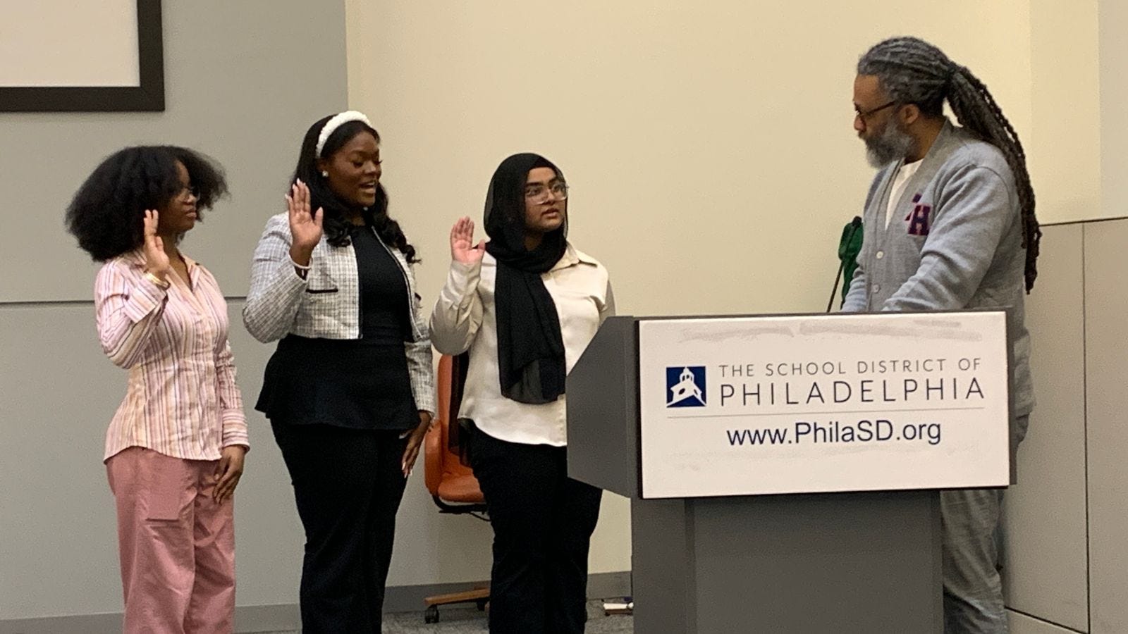 Philadelphia school board swears in new student representatives as it ...