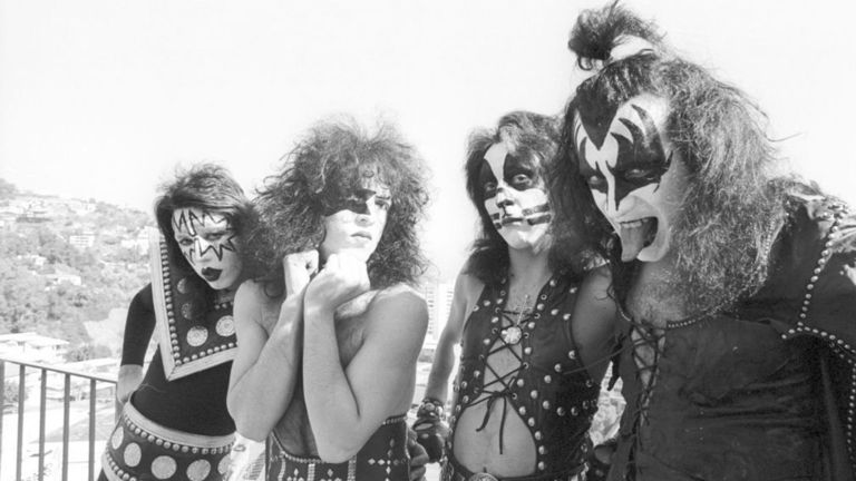 Peter Criss recalls his first conversation with Gene Simmons and the ...