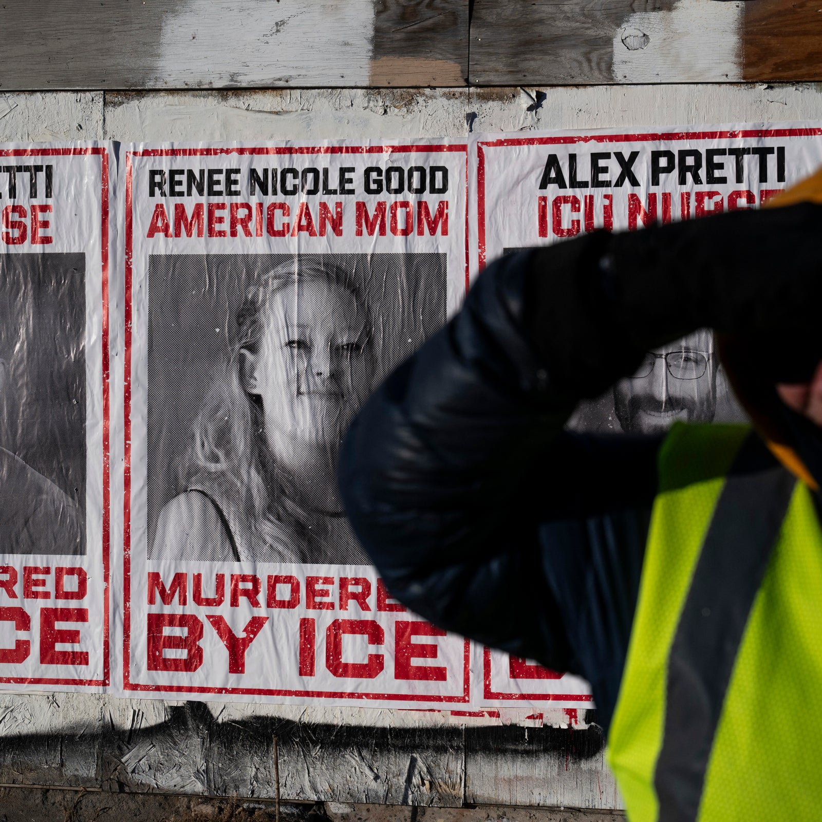 Ex-Capitol riot prosecutors draft strategy for Congress to probe ICE ...