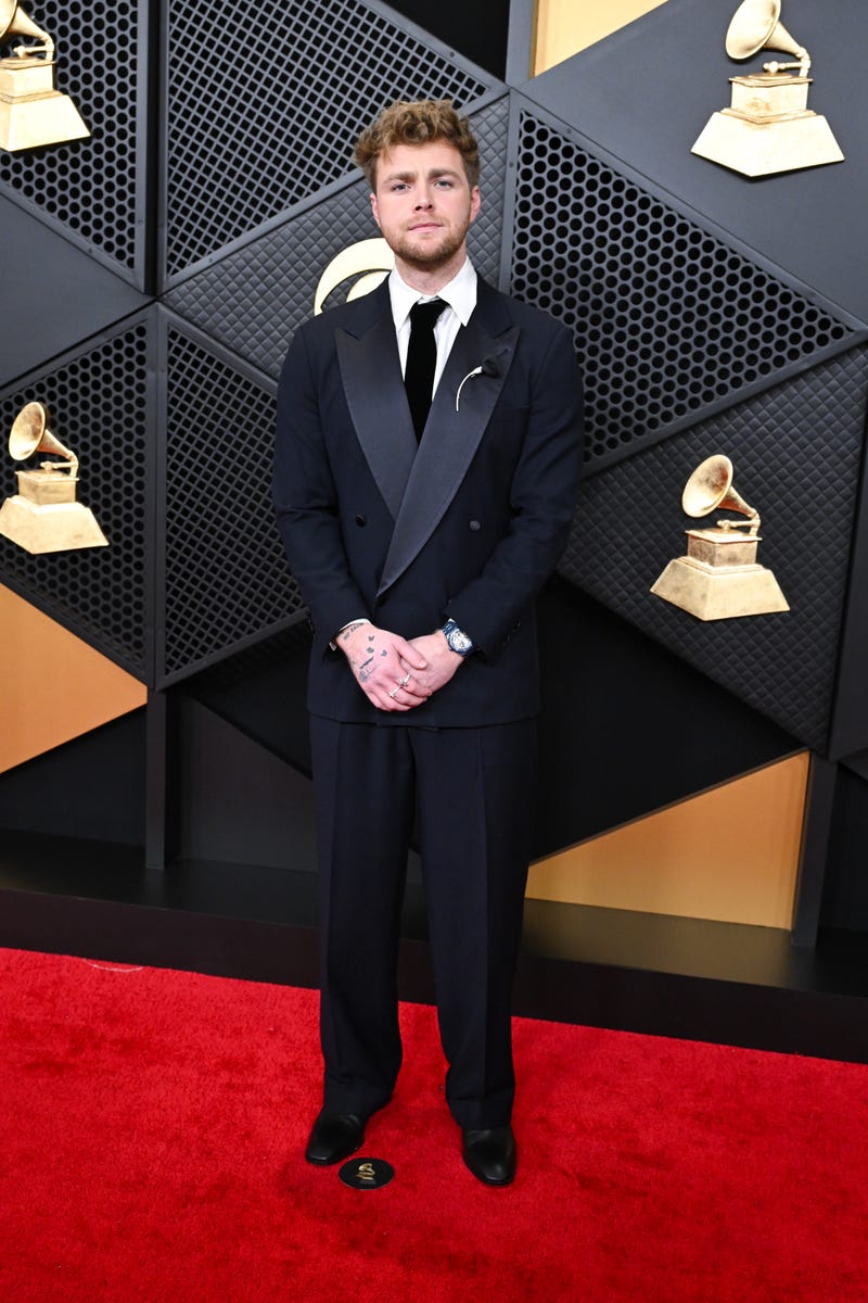 All the celebrity red-carpet looks from the 2026 Grammy Awards