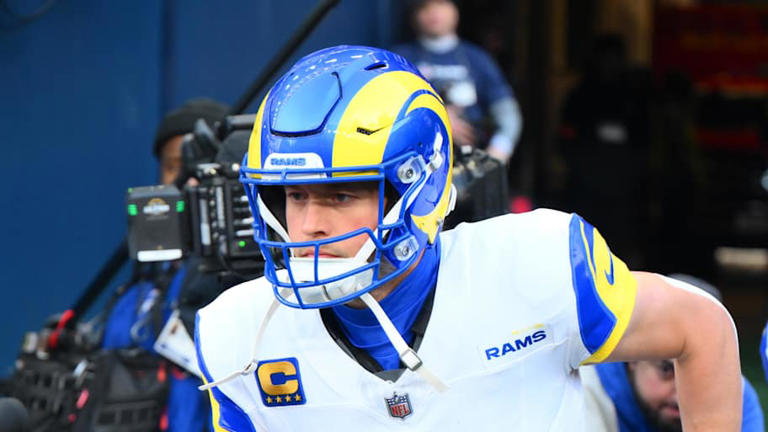 Long-time analyst decides between Matthew Stafford or Aaron Rodgers