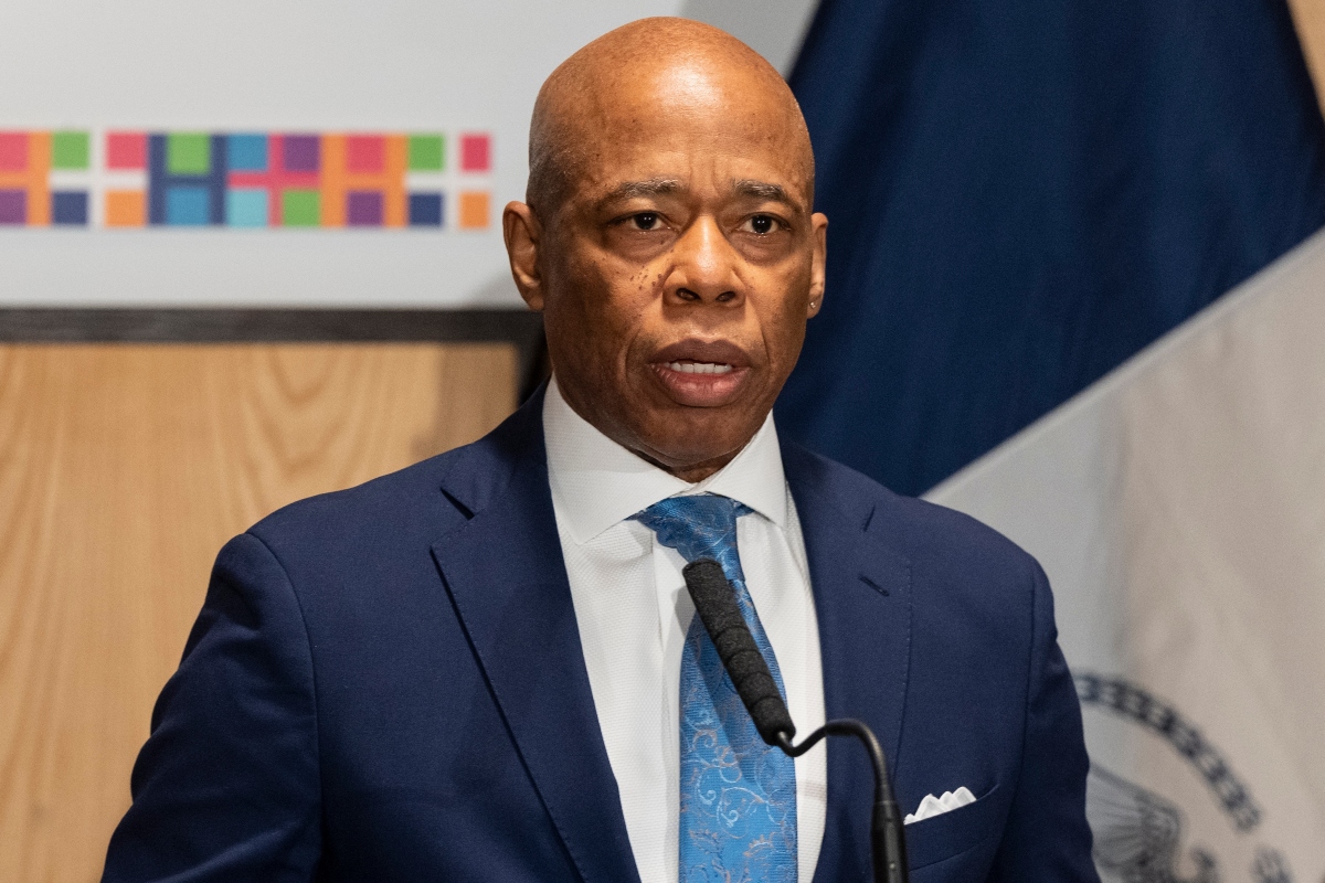 Mamdani firmará ley que prohíbe a ICE operar en Rikers y cárceles de ...