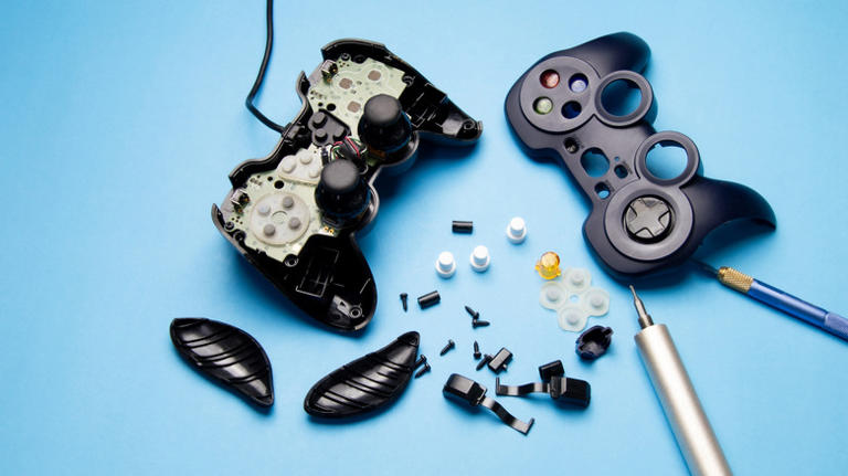 3 clever uses for your old video game controllers