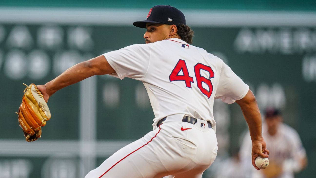 White Sox get Jordan Hicks, David Sandlin in trade with Red Sox