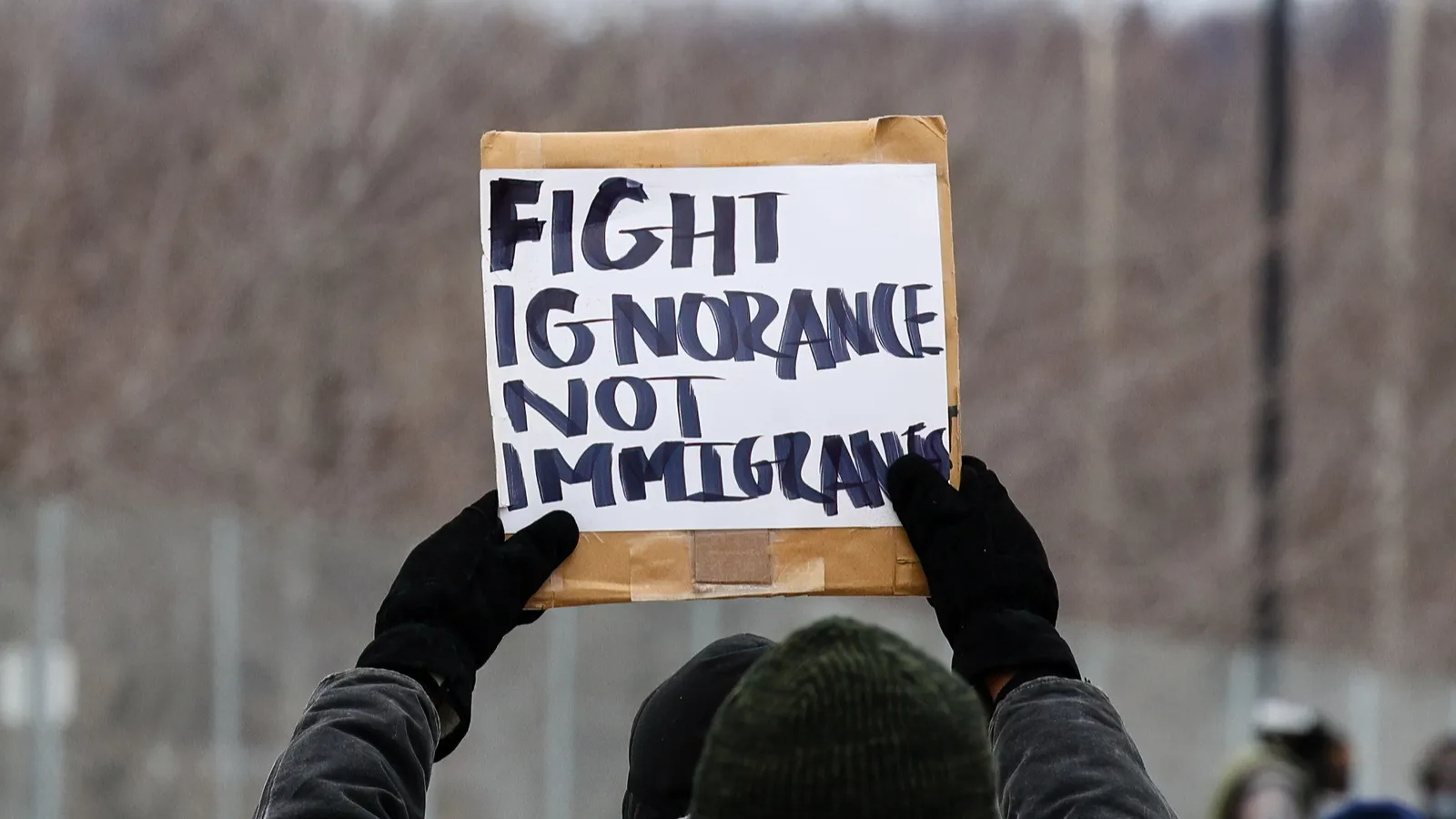 Fear rises among Florida immigrants about calling police during ICE ...