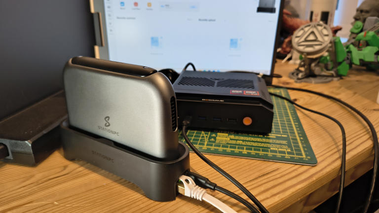 I tested the StationPC PocketCloud - a portable NAS that felt like a ...