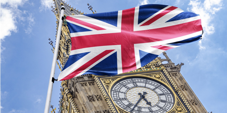 Climate campaigners call for urgent air conditioning in British schools