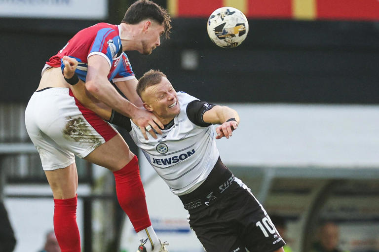 Loss at Ayr leaves Raith Rovers four points shy of William Hill ...
