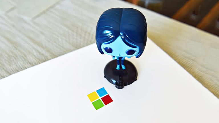 Microsoft: Bring back Cortana and make Windows fun again