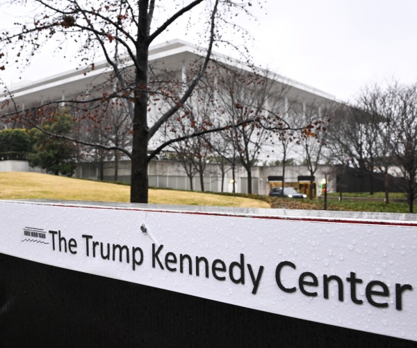 Trump: Trump Kennedy Center to close July 4 for 2 years