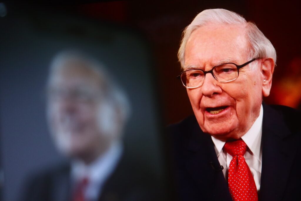 Someone asked Warren Buffett how to make $30 billion — his answer was ...