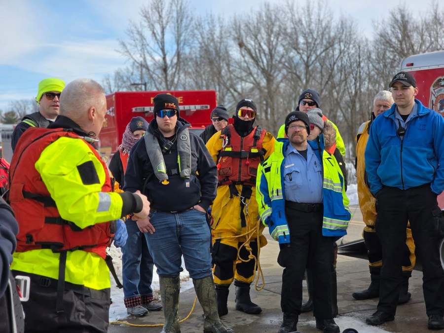 Evansville rescue crews conduct ice rescue training at USI