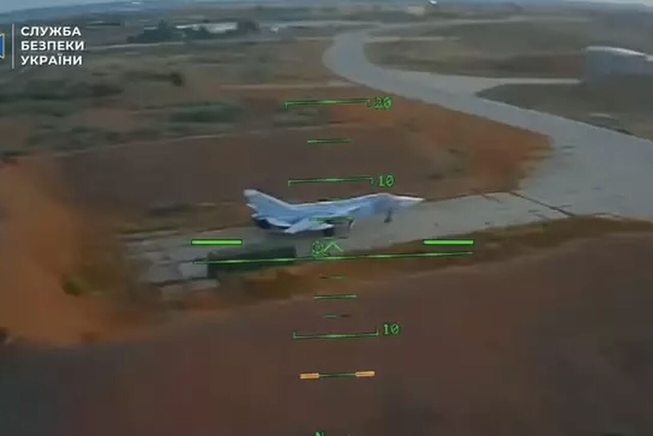 Ukraine ødelægger russiske fly til en værdi af 1 milliard dollars under ...