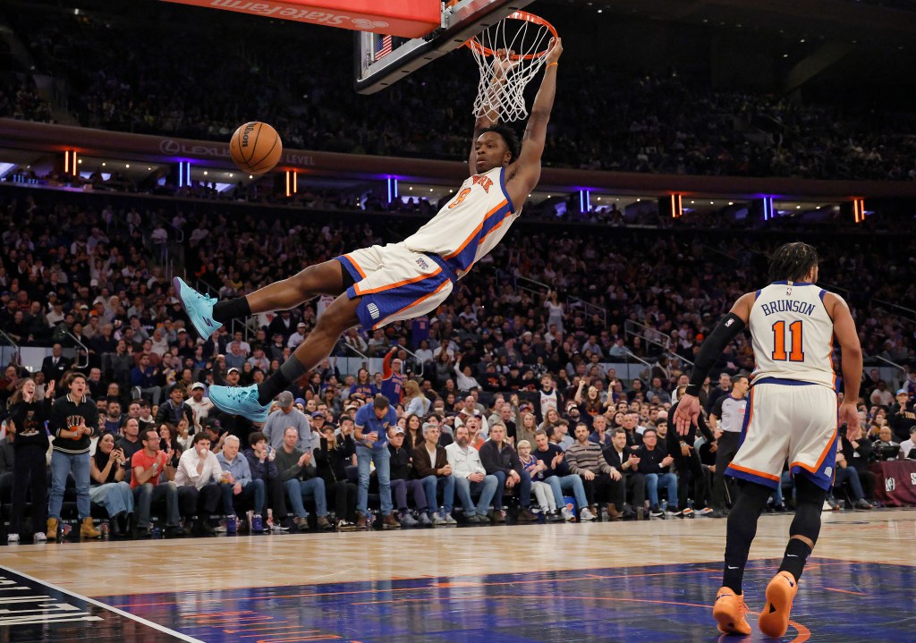 Lakers lifeless in tough loss to Knicks at Madison Square Garden