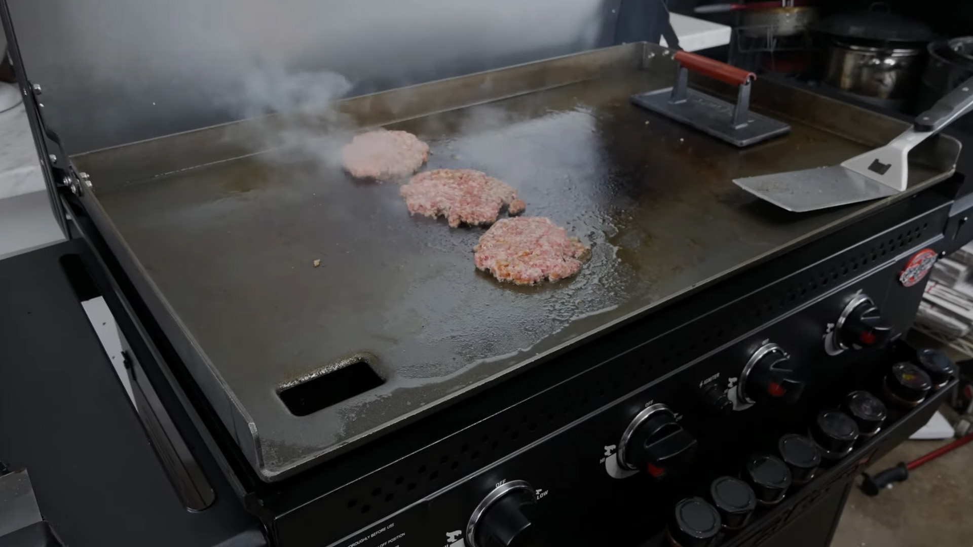 Testing a large flat top grill for home chefs