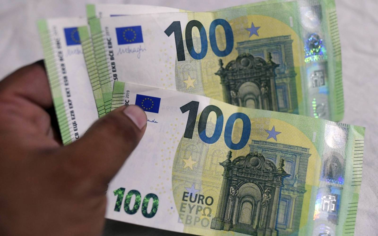 Eurozone must boost international role of euro, says ECB’s Lagarde