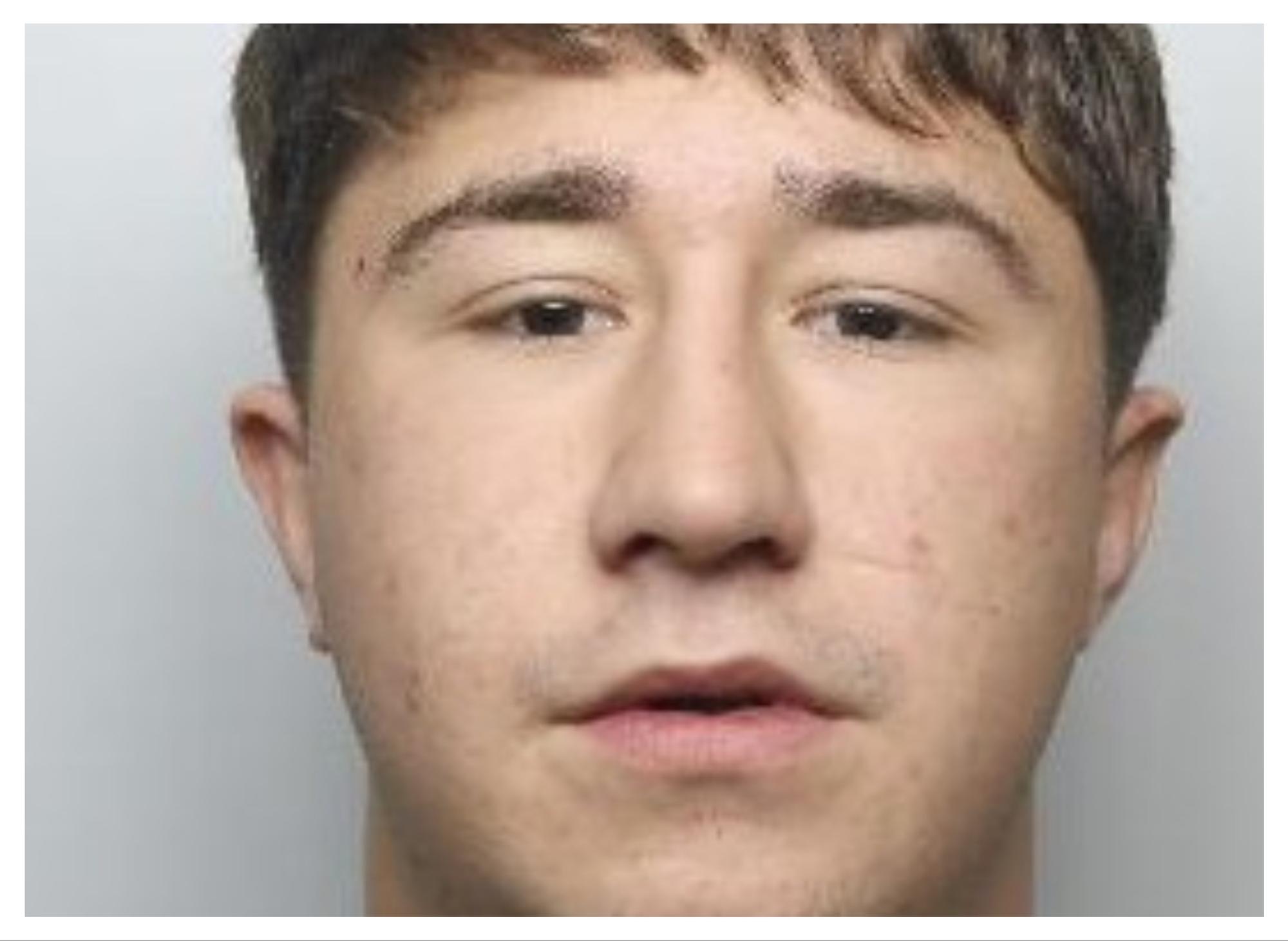 Drug dealer jailed after being caught with £40,000 of cocaine in holdall