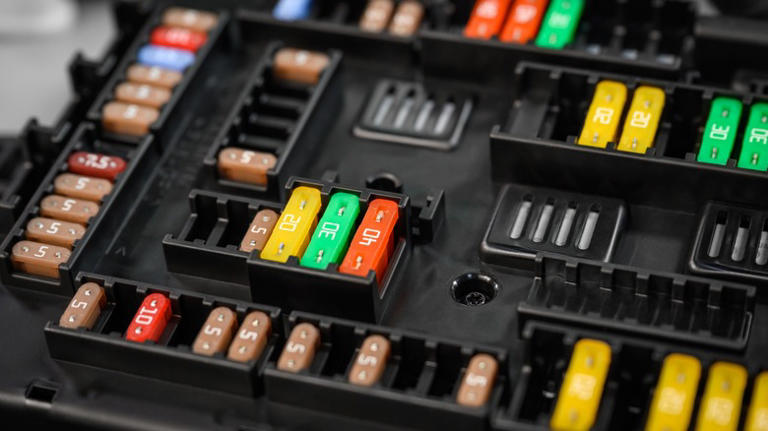 How to find a parasitic drain before it kills your car battery